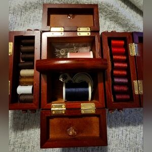 Singer | Storage & Organization | Vintage Singer Expandable Wooden ...